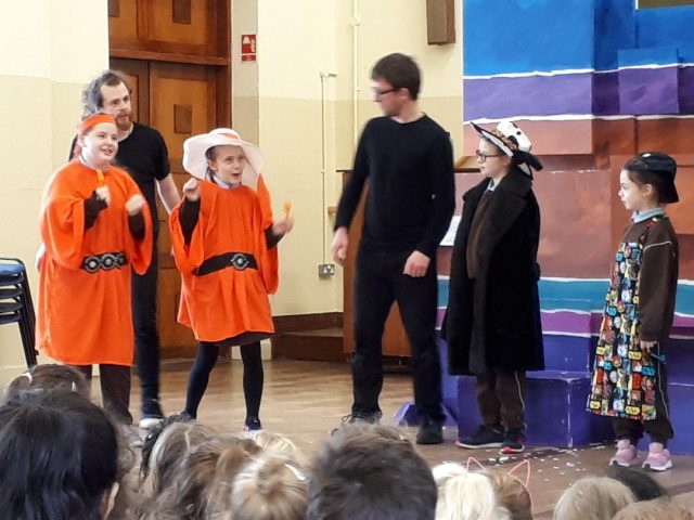 Red Kettle 2 – Presentation Primary School Waterford